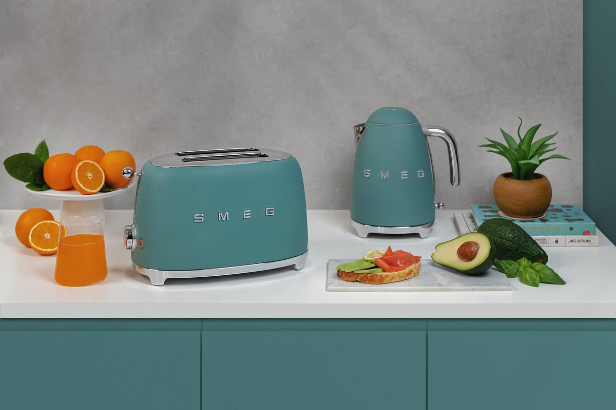 SMEG 50’s Retro Electric 2-Slice Toaster | J.L. Hufford